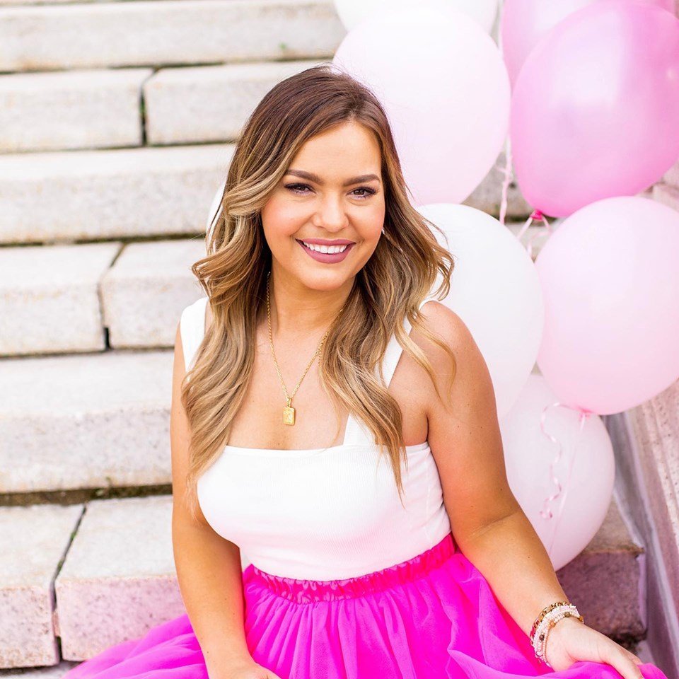 Kelsie Kristine - Beauty, Fashion & Lifestyle Blog